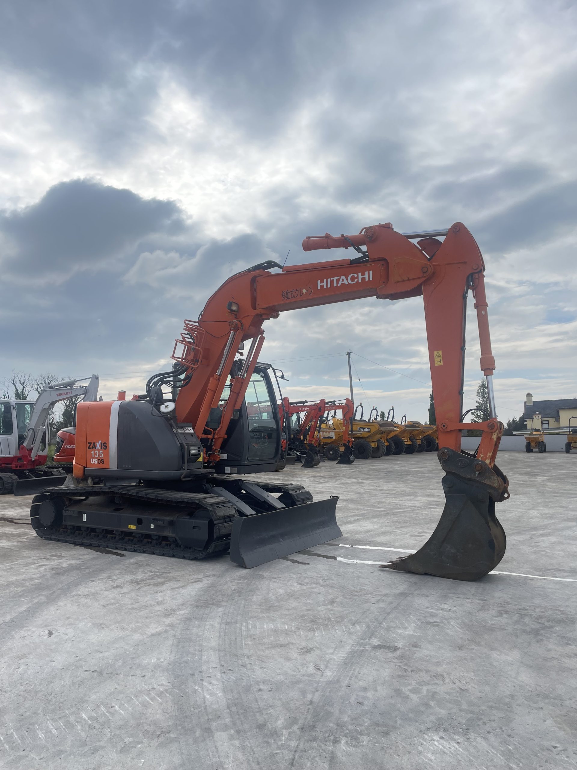 HITACHI ZX135-3URG – Gaynor Plant Sales
